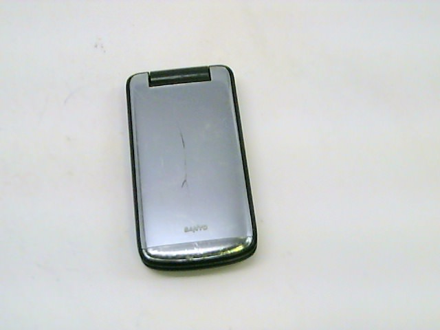 Sanyo SCP-3810 Camera Flip Unbranded Cell Phone Black, Read Description